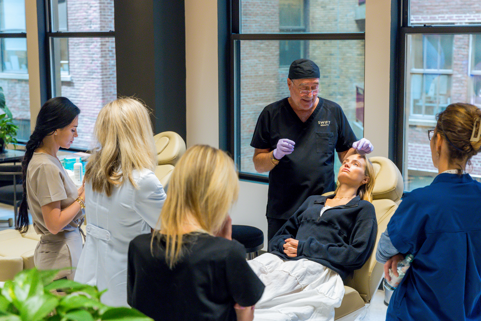 Hands-On Small Group Training with Dr. Arthur Swift | Swift Beauty